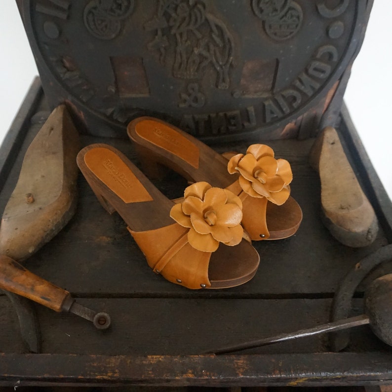 Women's Vegetable-tanned Leather Clogs, Made in Italy, Women's Wooden ...