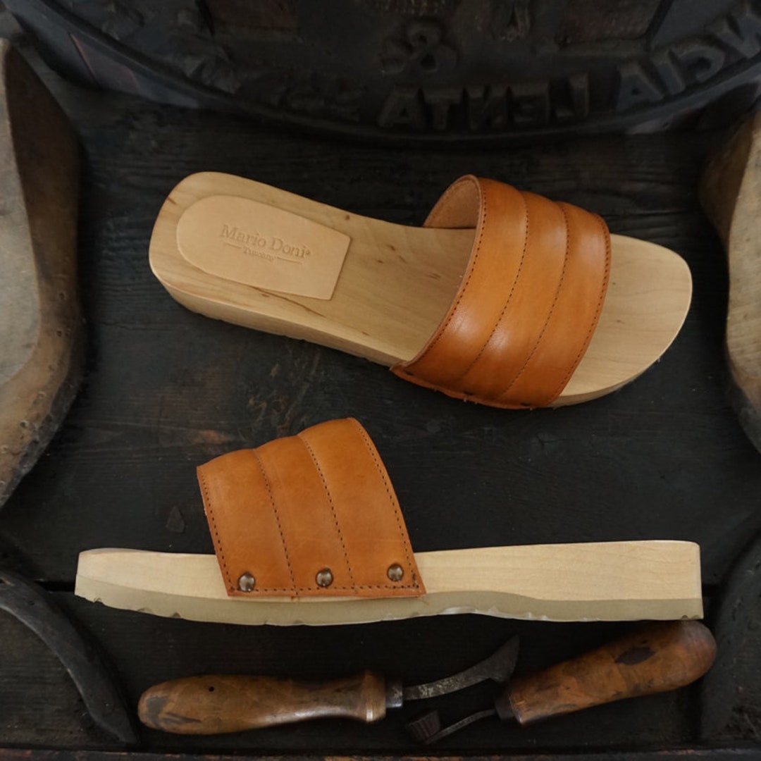Men's Clogs in Wood and Vegetable-tanned Leather Mario Doni, Made in ...
