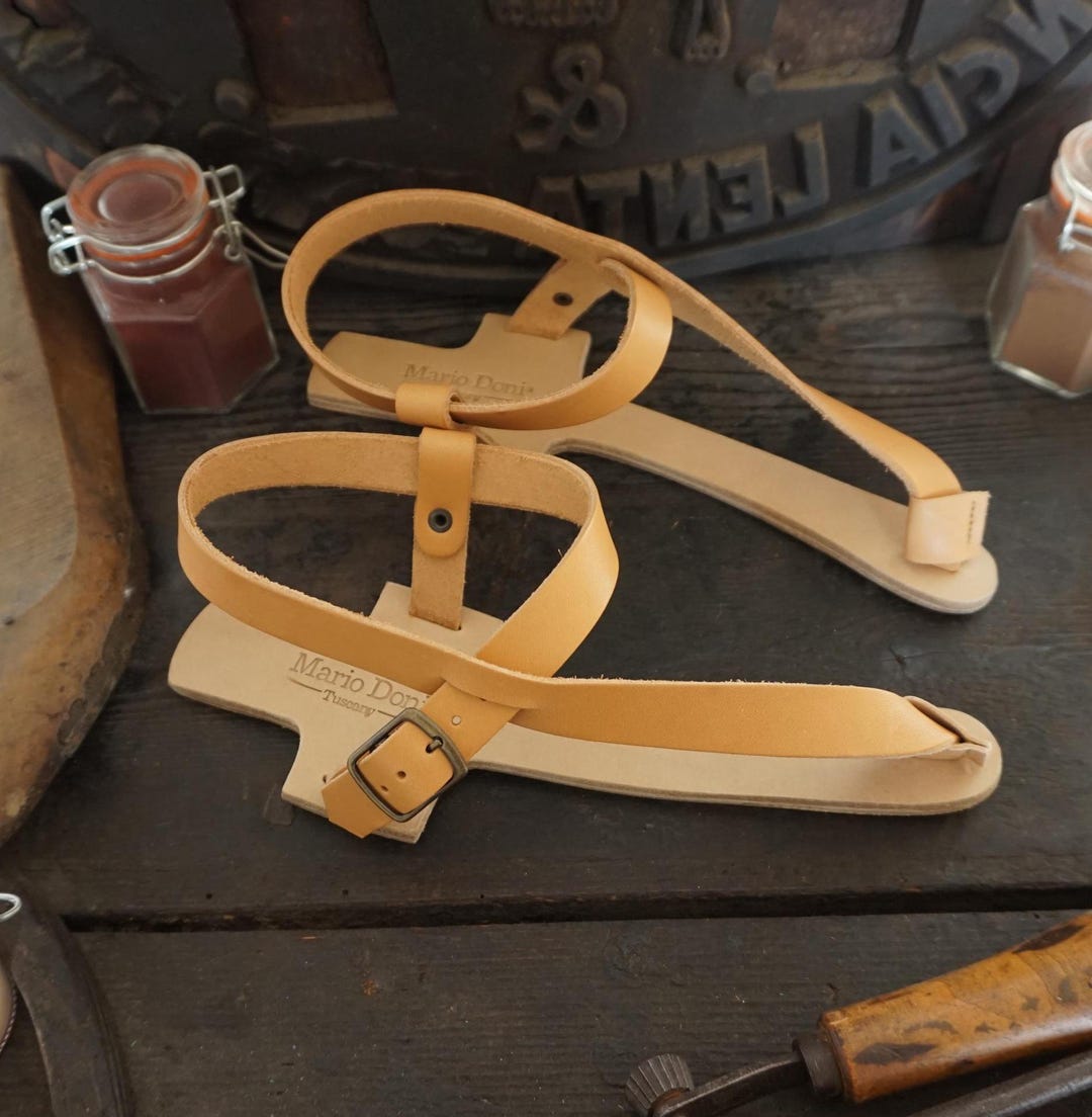 Handmade Barefoot Sandals in Vegetable-tanned Leather and Leather Made ...