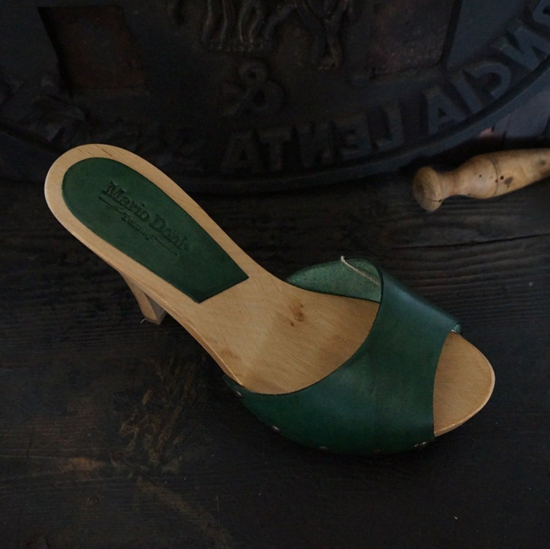 Women's Clogs in Vegetable-tanned Leather, Made in Italy. Women's ...
