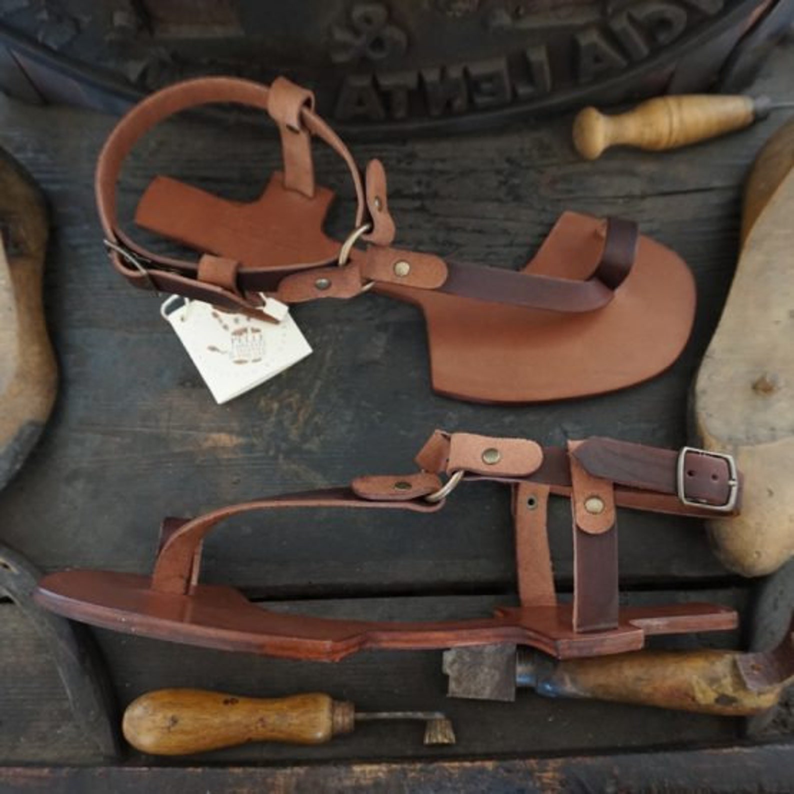 Handmade Barefoot Sandals in Vegetable-tanned Leather and Leather Made ...