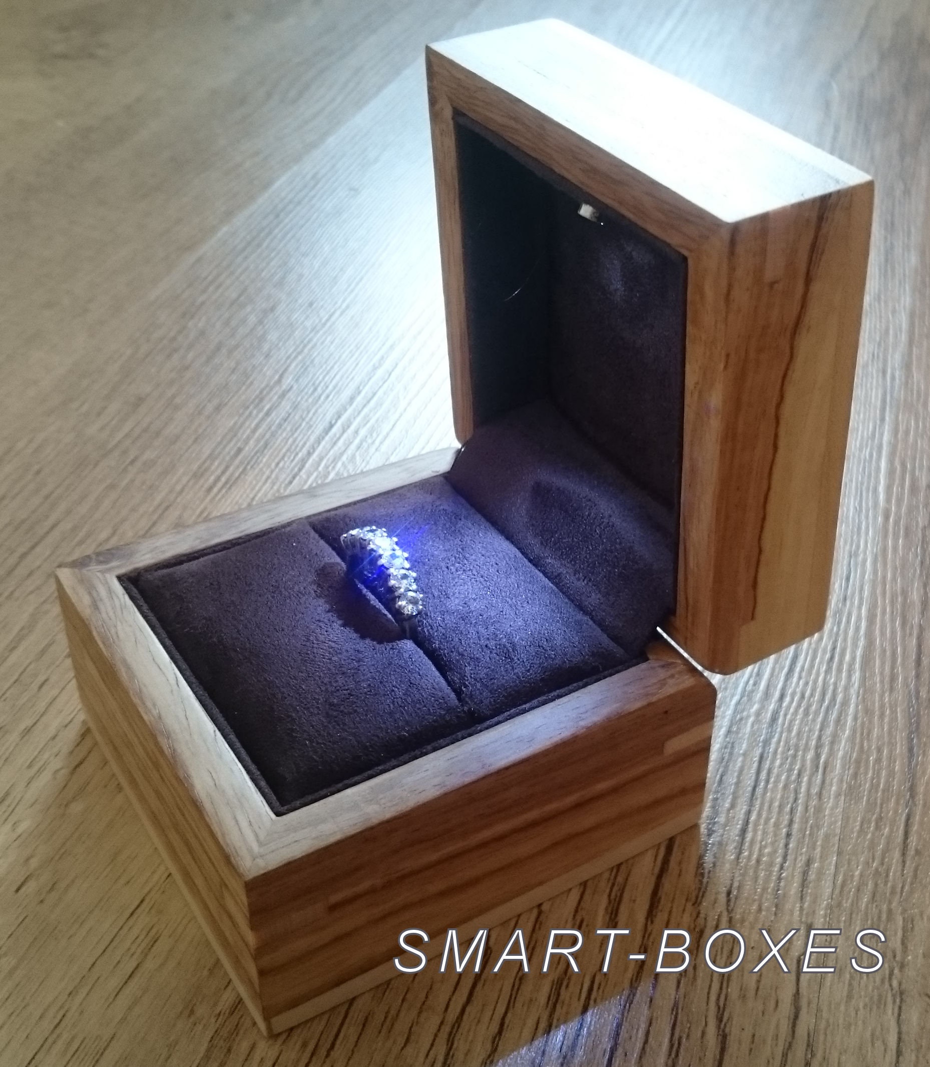 Natural Real Wood Ring Box with internal LED Light | Etsy