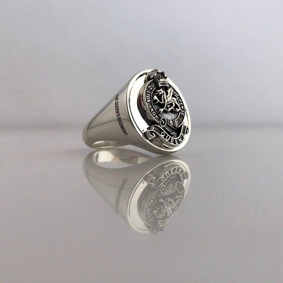 Queens Regiment Oxidized Silver Emblem Ring | Etsy