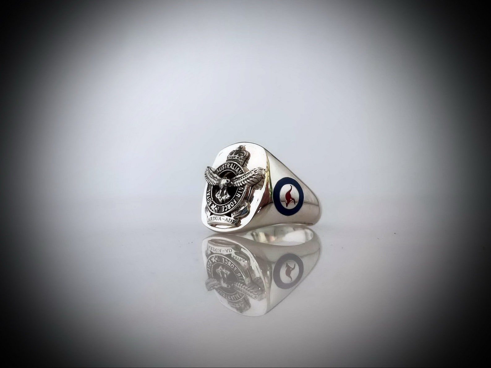 Royal Australian Air Force Ring - Etsy
