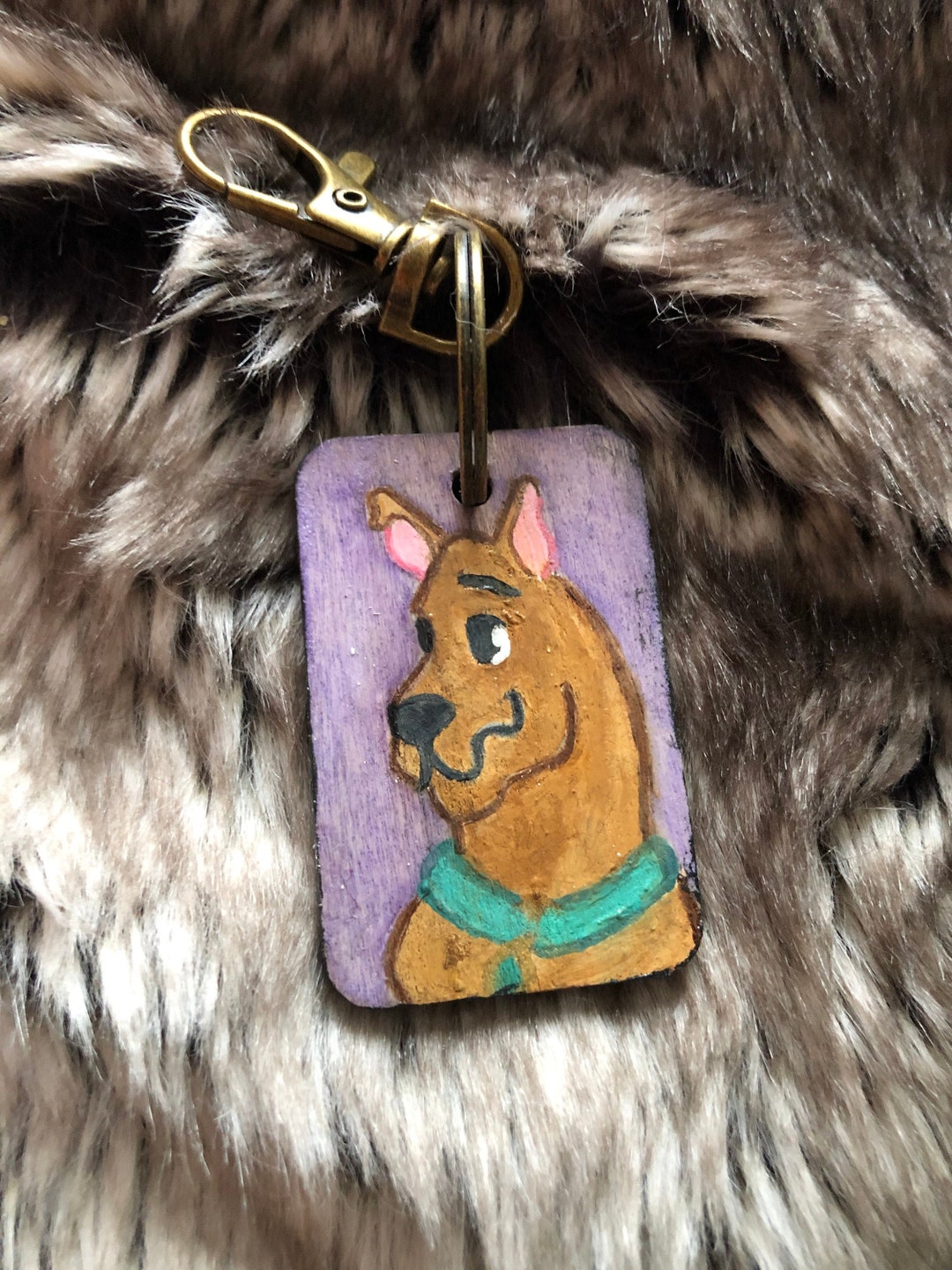 Hand Painted Scooby Doo Wooden Keychain - Etsy