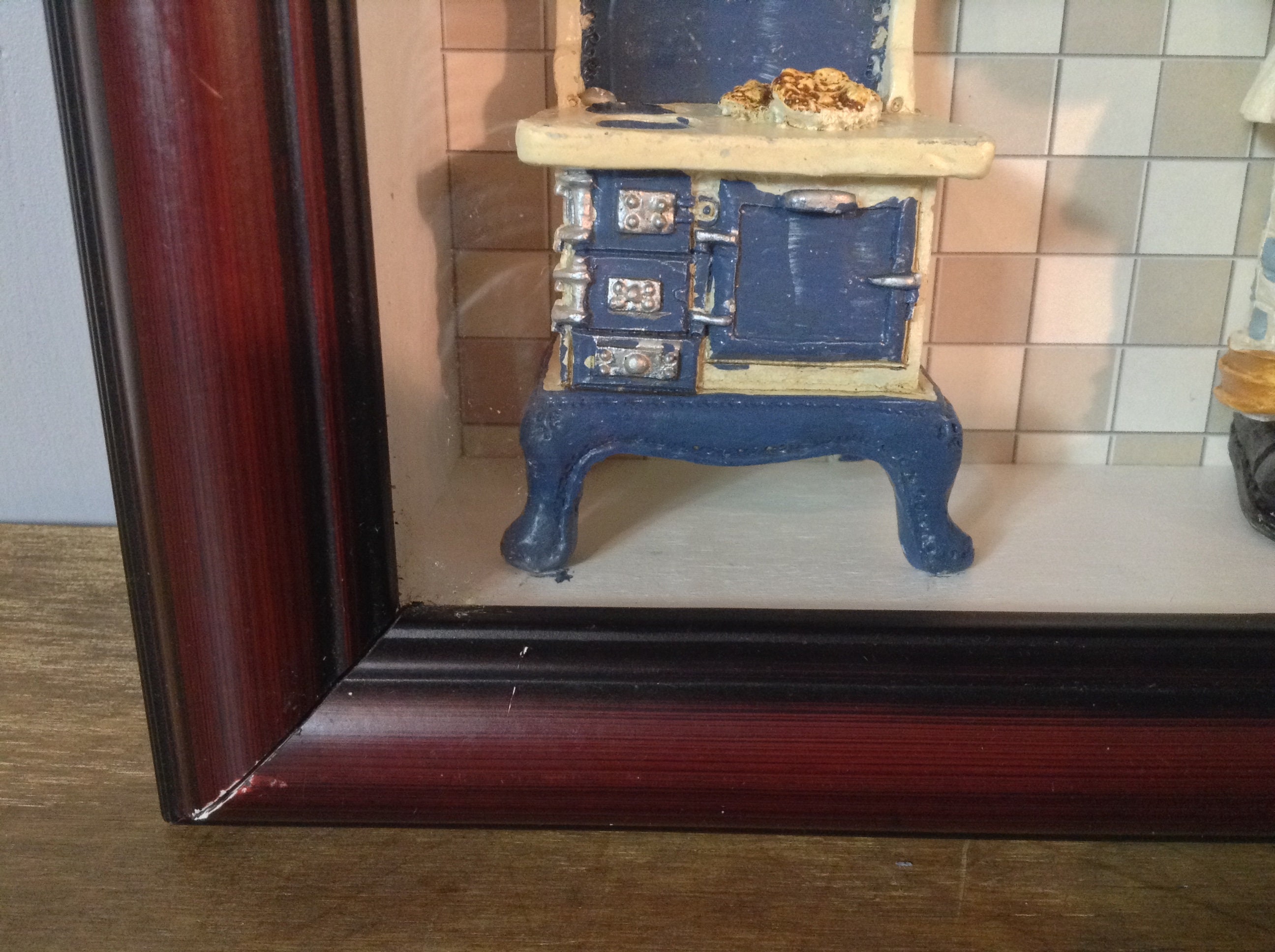 Arister Gifts Shadow Box With Pig Cooking in Kitchen, Kitchen Wall ...