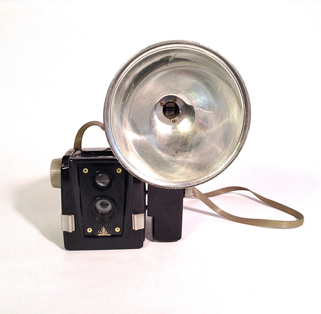 Vintage Sears Tower No. 1 Box Camera With Flash 1950s, Vintage Bakelite ...
