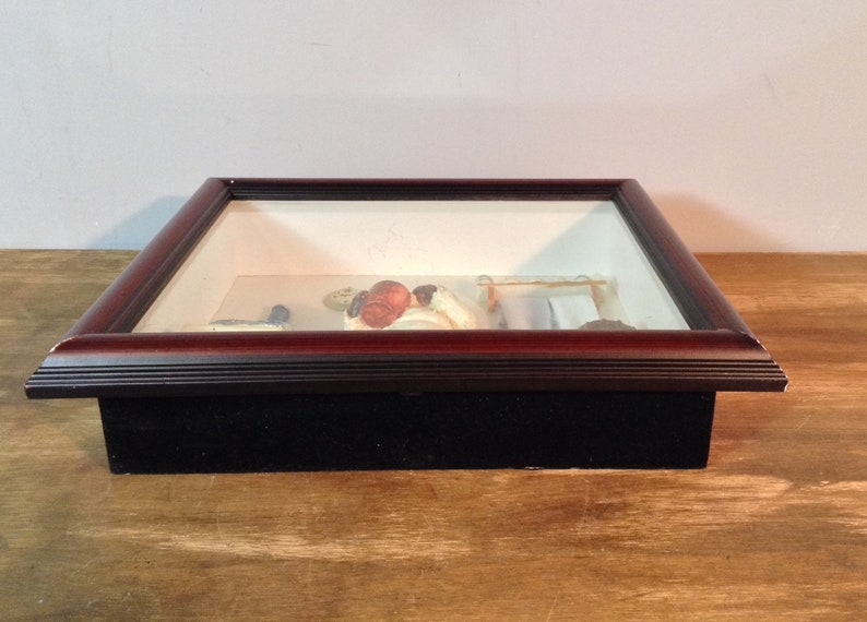 Arister Gifts Shadow Box With Pig Cooking in Kitchen, Kitchen Wall ...