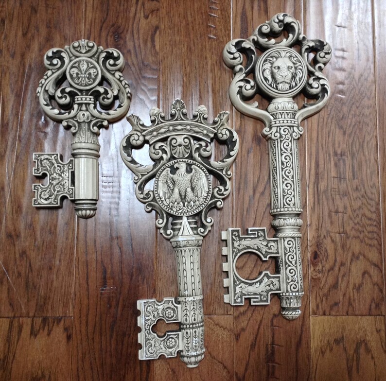 Vintage Handmade Plaster Skeleton Keys Wall Art 3 Shabby Chic - Etsy