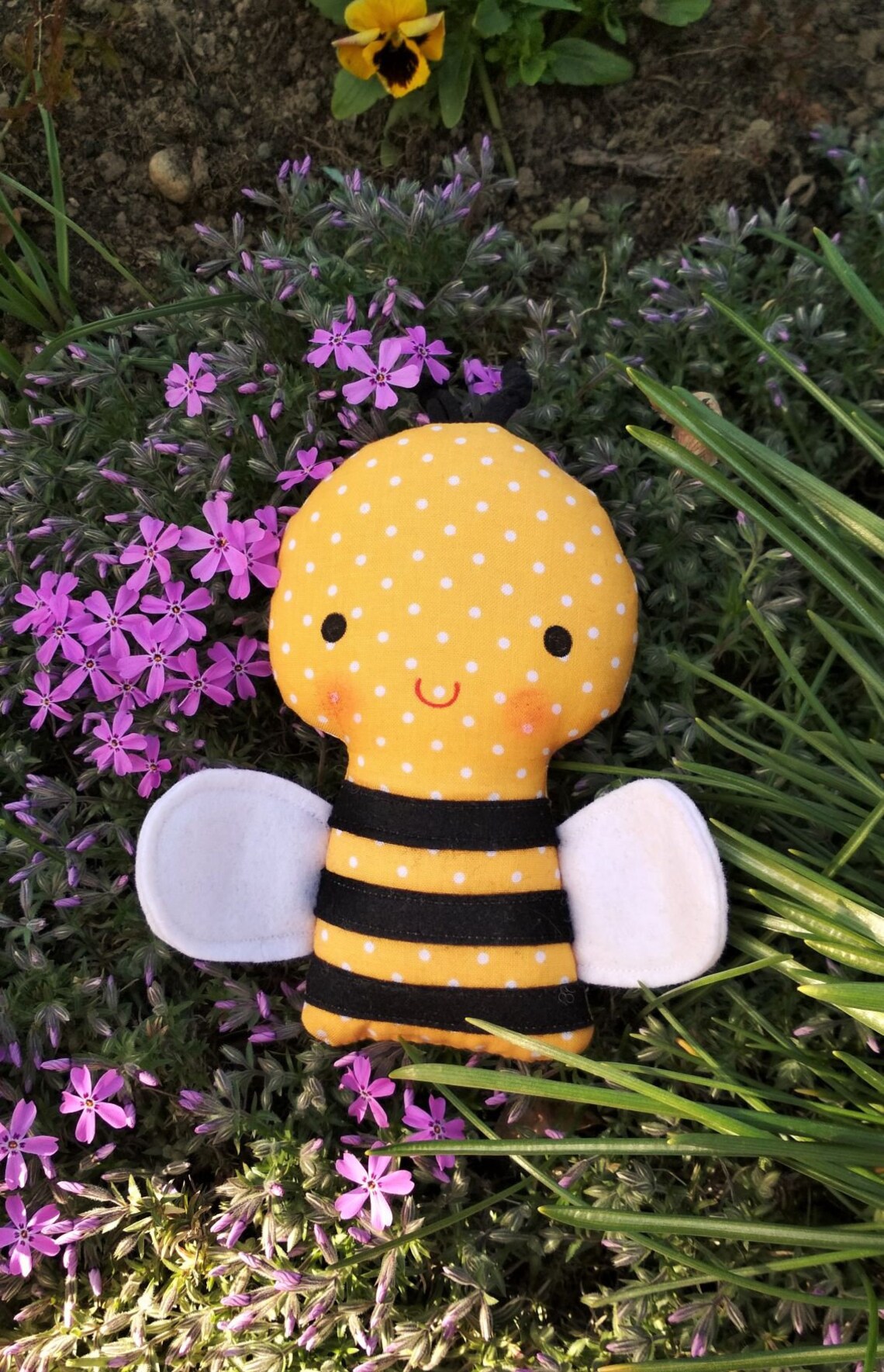 Bee Soft Toy PDF Sewing Pattern and Tutorial DIY Honey Bee Softie ...