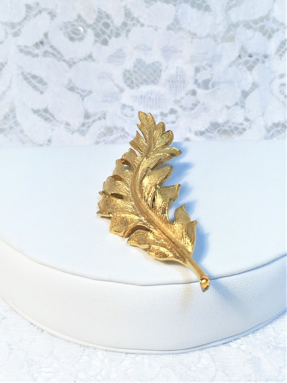 Mid Century Wind Blown Brushed Gold Tone Leaf Brooch,… - Gem