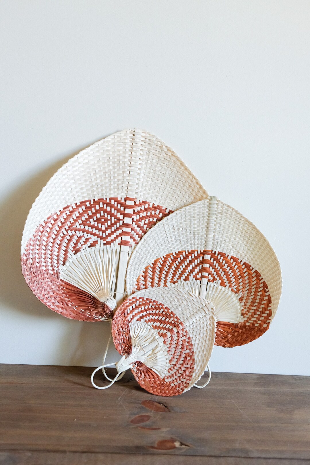 Woven Hand Fan in Brunt orange wall decor fan straw fan - Etsy Österreich