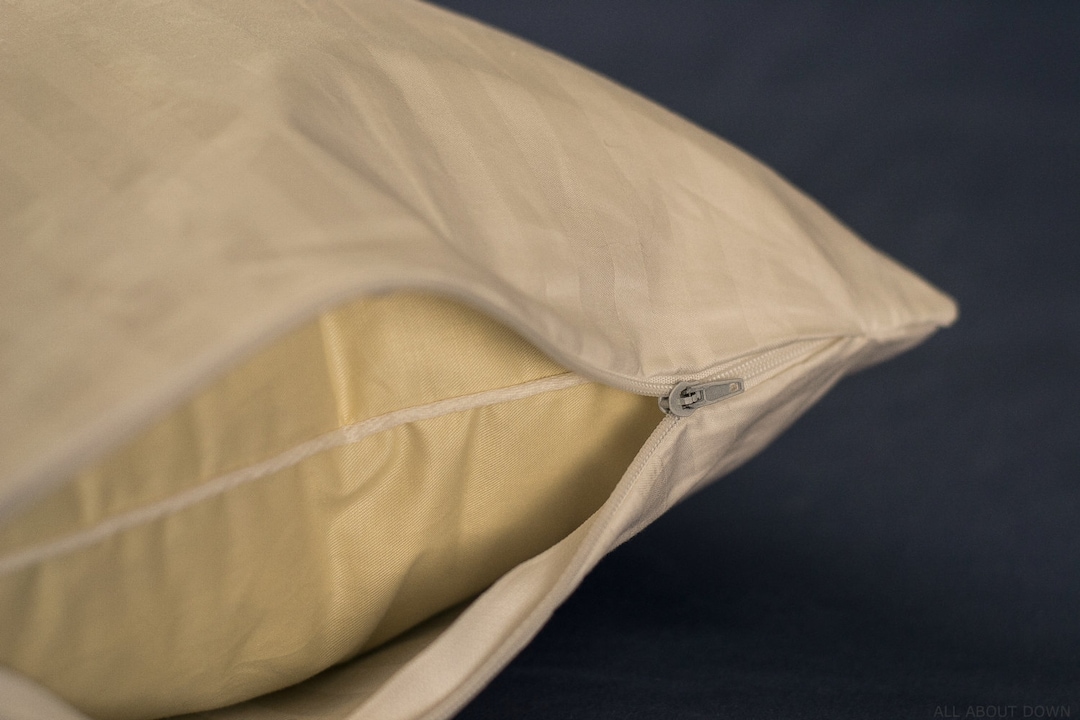 Zippered Cotton Travel Pillow Protector (12"x16"), Tightly Woven Damask ...