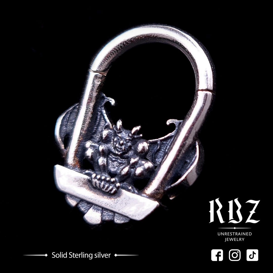 Gargoyle Septum Ring, Goth Bat Clicker, Septum Ring 16g, Septum Ring ...