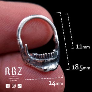 Goth Skull Septum Ring, Bone Clicker, Skeleton Seamless Piercing, 16g ...