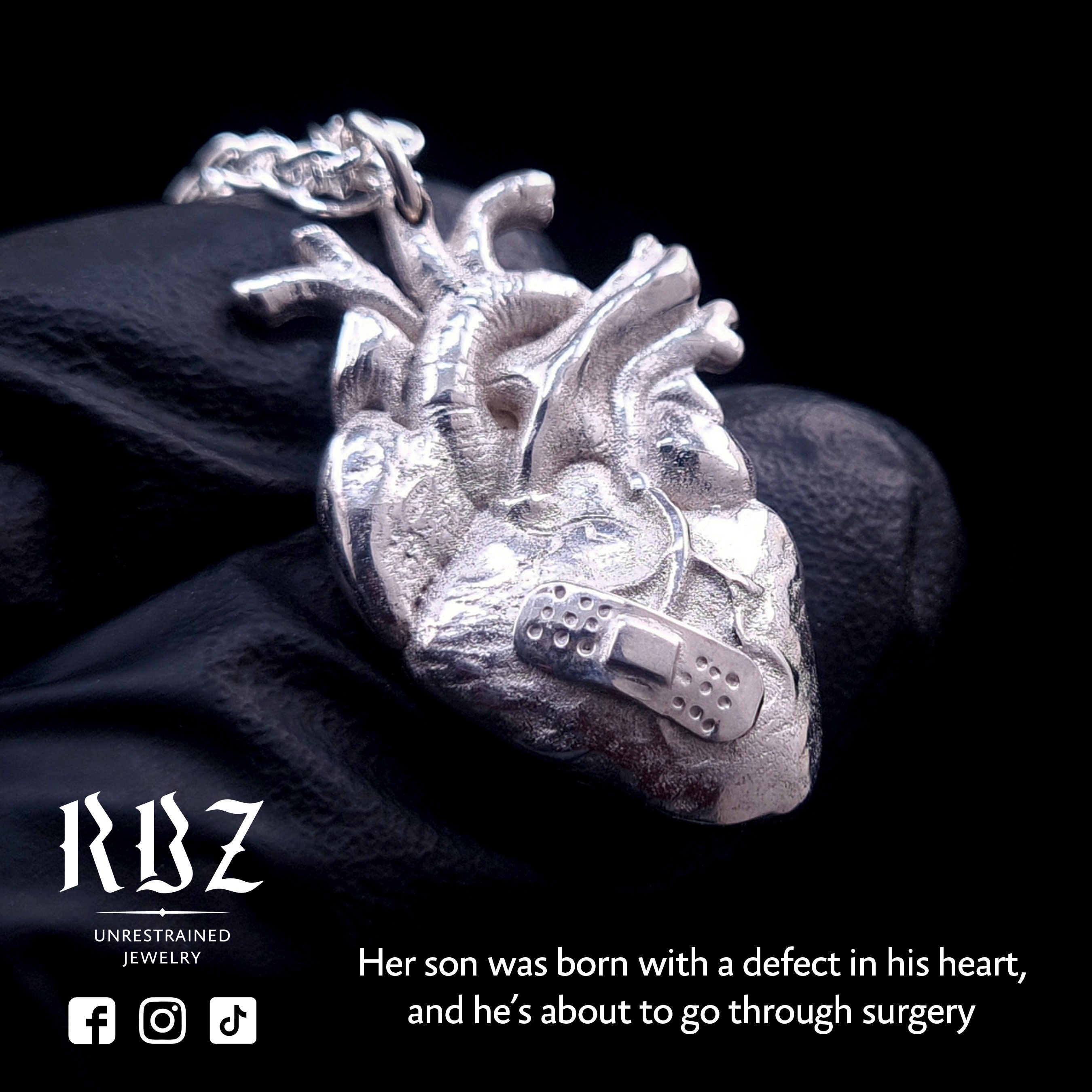 Anatomical Heart Necklace, Real Heart Pendant, Goth Heart, Anatomy ...