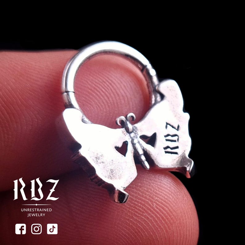 Goth Butterfly Septum Ring, Skull Clicker, Insect Seamless Piercing ...