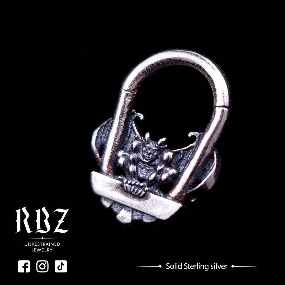 Gargoyle Septum Ring, Goth Bat Clicker, Septum Ring 16g, Septum Ring ...