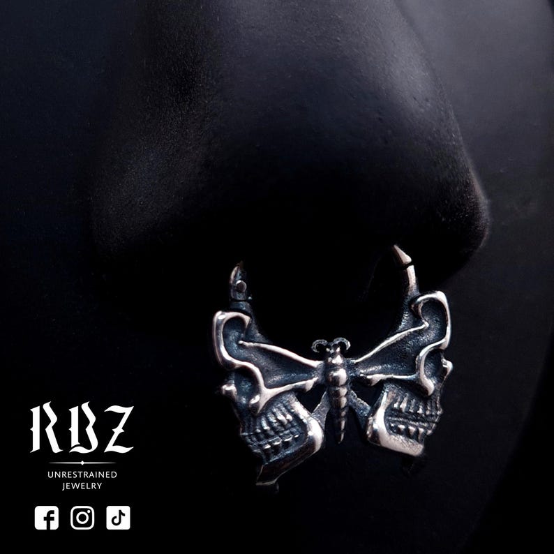 Goth Butterfly Septum Ring, Skull Clicker, Insect Seamless Piercing ...