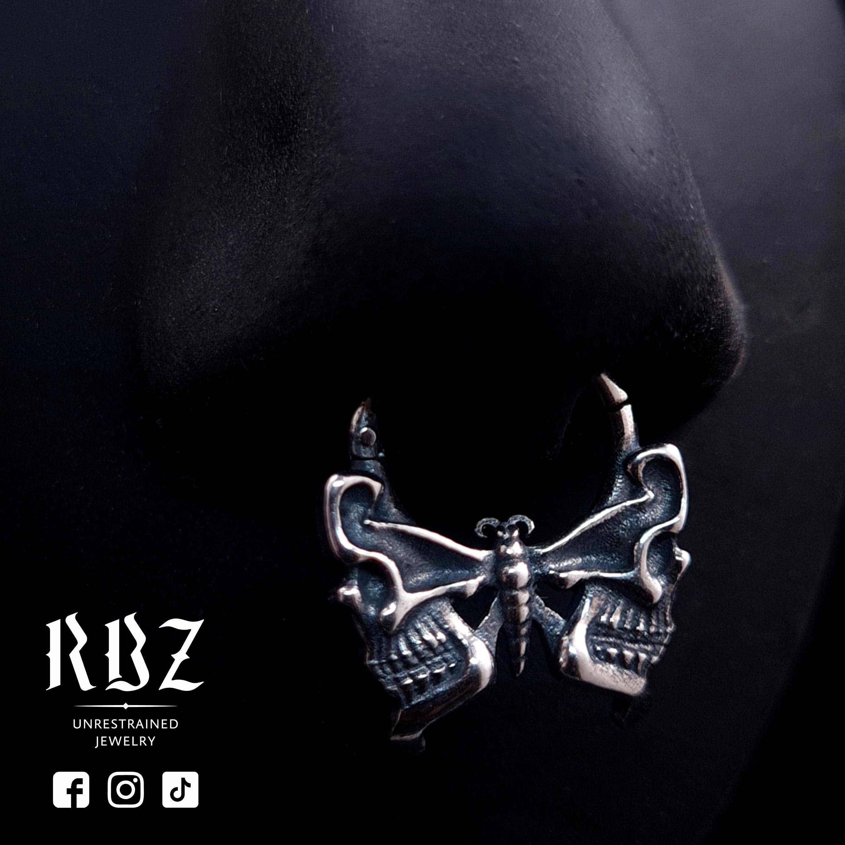 Goth Butterfly Septum Ring, Skull Clicker, Insect Seamless Piercing ...