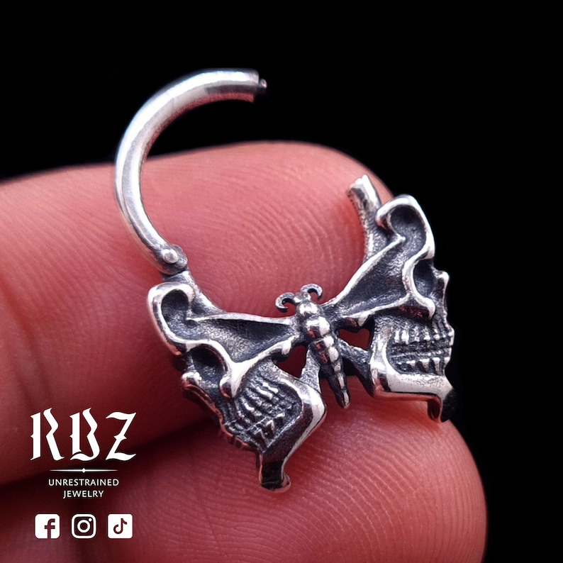 Goth Butterfly Septum Ring, Skull Clicker, Insect Seamless Piercing ...