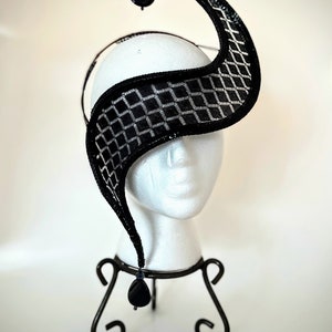 Black Lace Mask, Avant Garde Headpiece, Masquerade Mask, Designer Mask ...