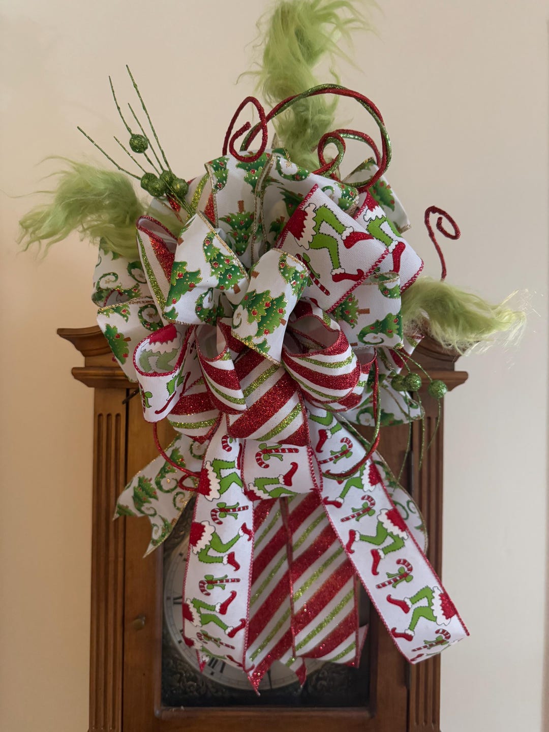 Grinchy-er Christmas Bow/arrangement - Etsy