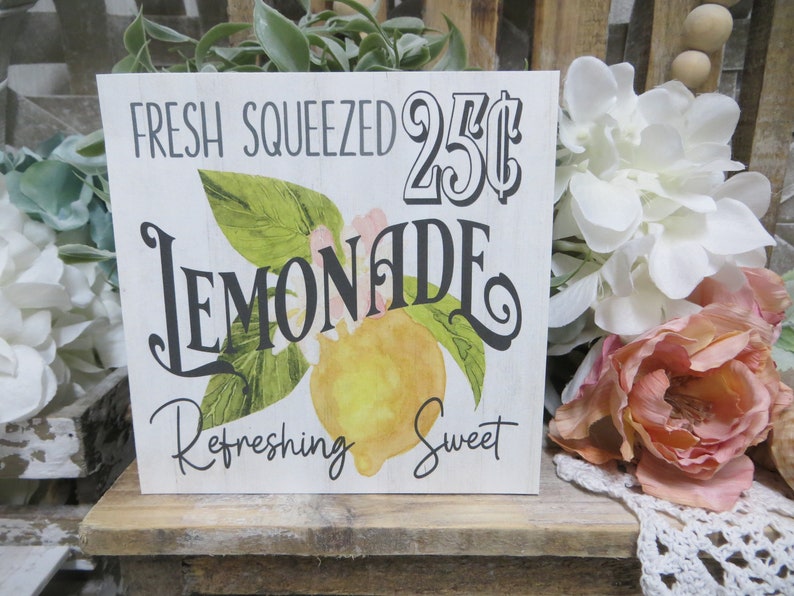 Fresh Squeezed Lemonade Sign: Tiered Tray Kitchen Decor - Etsy
