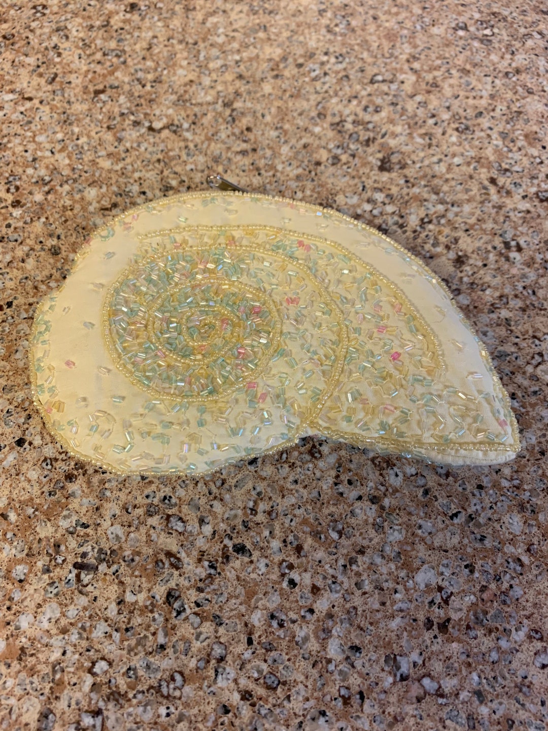 Beaded Shell Shaped Purse With Zipper - Etsy