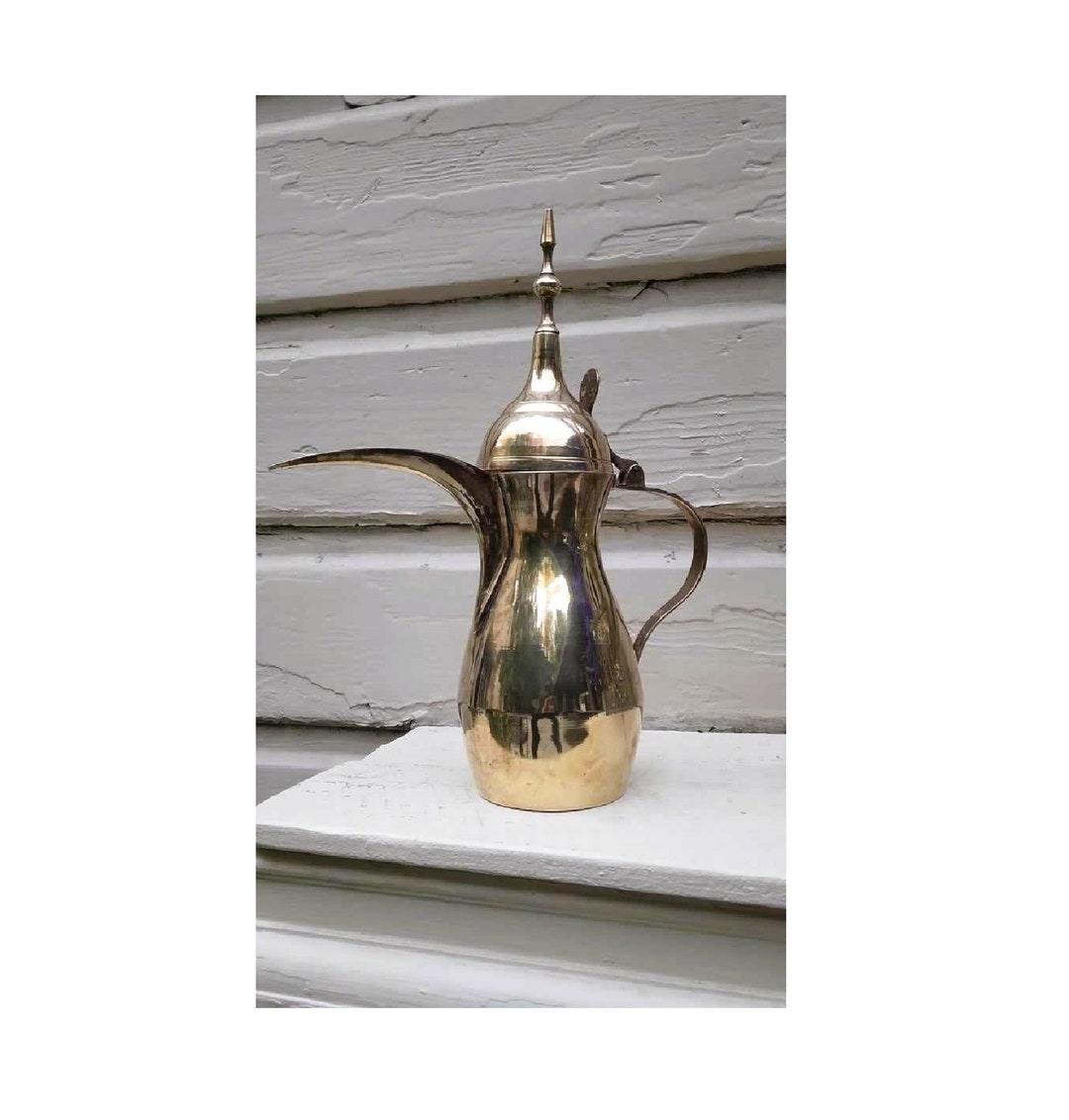 Antique Vtg Etched Arabian Brass Dallah Bahrain Middle Eastern Coffee ...