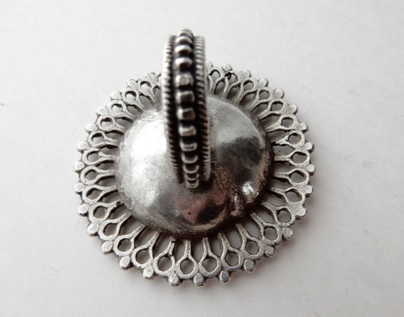 Old Pashtun silver ring and jewelry, Pakistan - Gem
