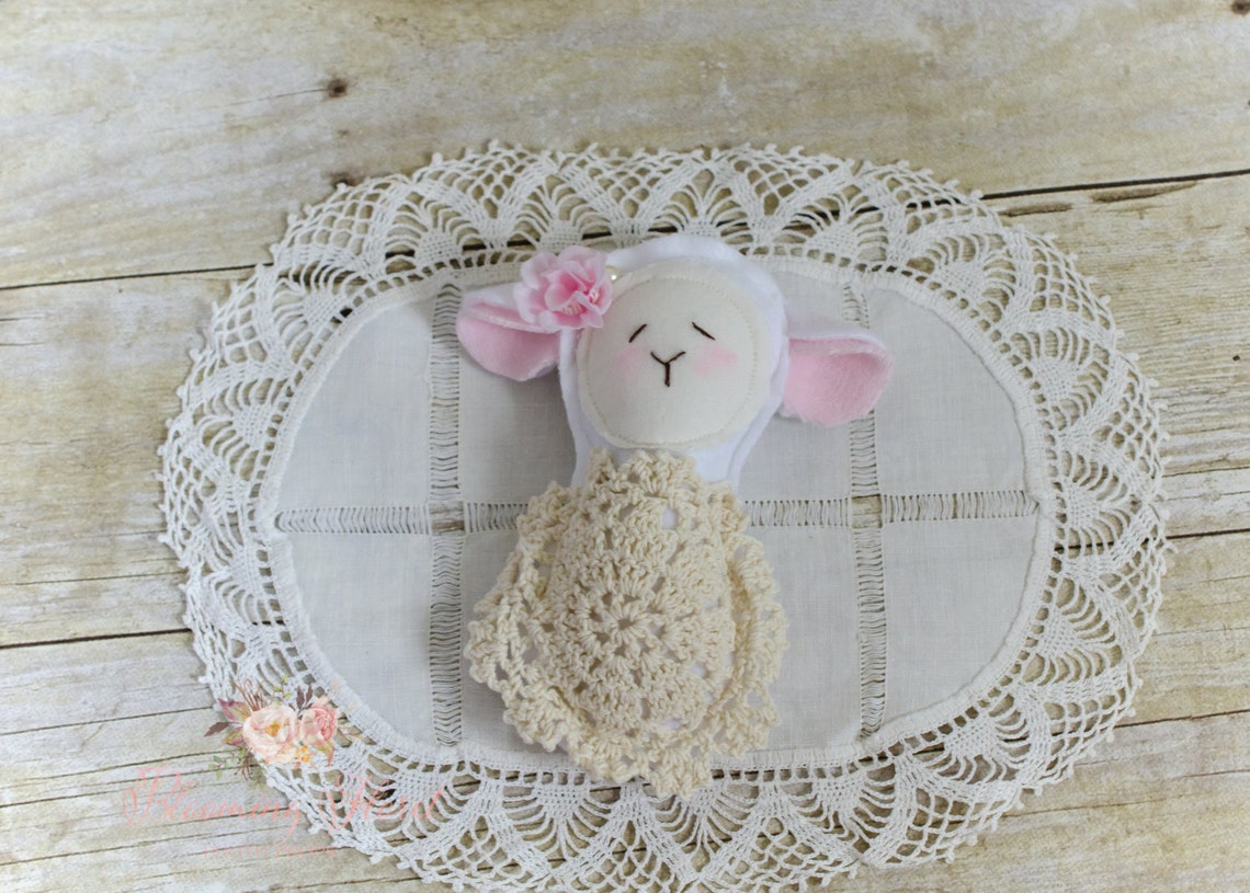 Newborn Sheep Set, Sheep Softie, Sheep Bonnet, Newborn Set. - Etsy