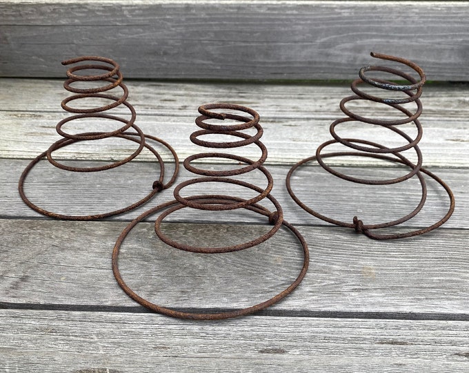 3 Primitive Rusty Bed Springs 5 In - Etsy