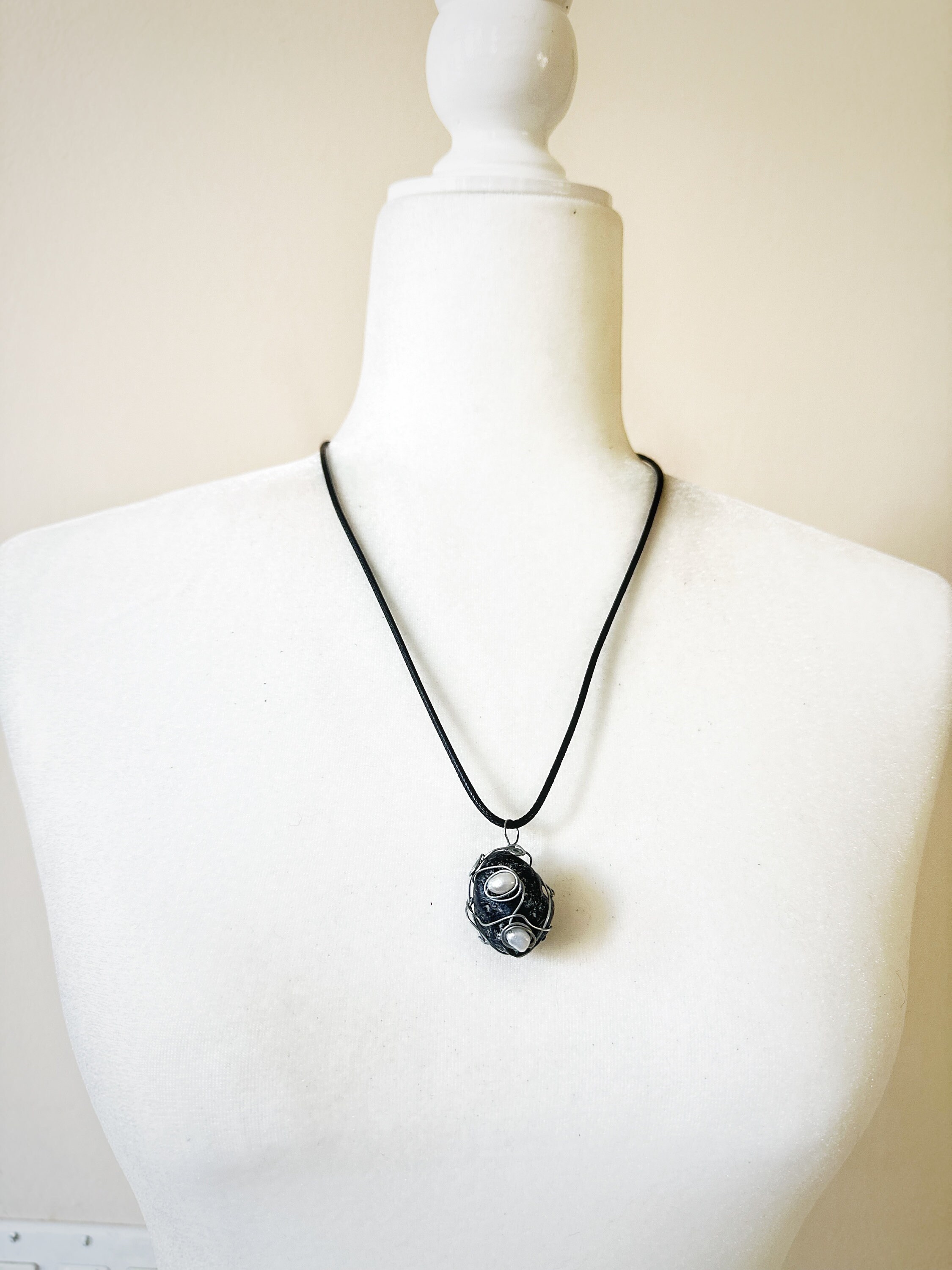 Healing Stones, Black Obsidian Apache Tears Pearl Necklace, Gemini Aries Leo Sagittarius ...