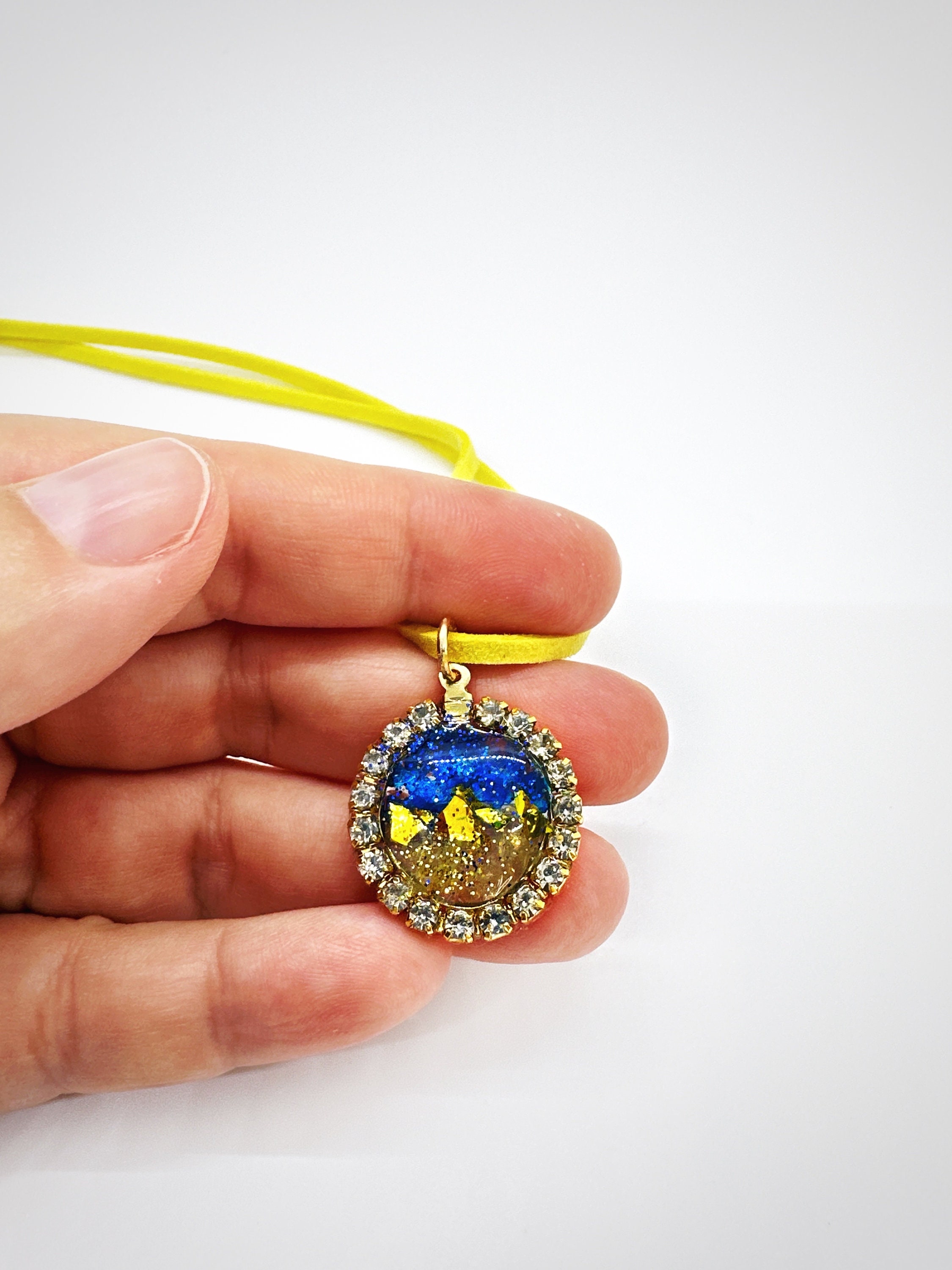 Ukraine Jewelry Stand With Ukraine Gift Ukrainian Flag - Etsy