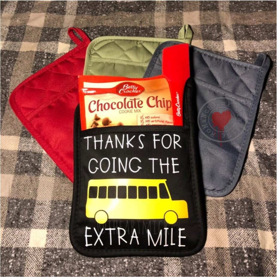 Bus Driver Gift - Pocket Pot Holder - Thanks for Going the Extra Mile ...