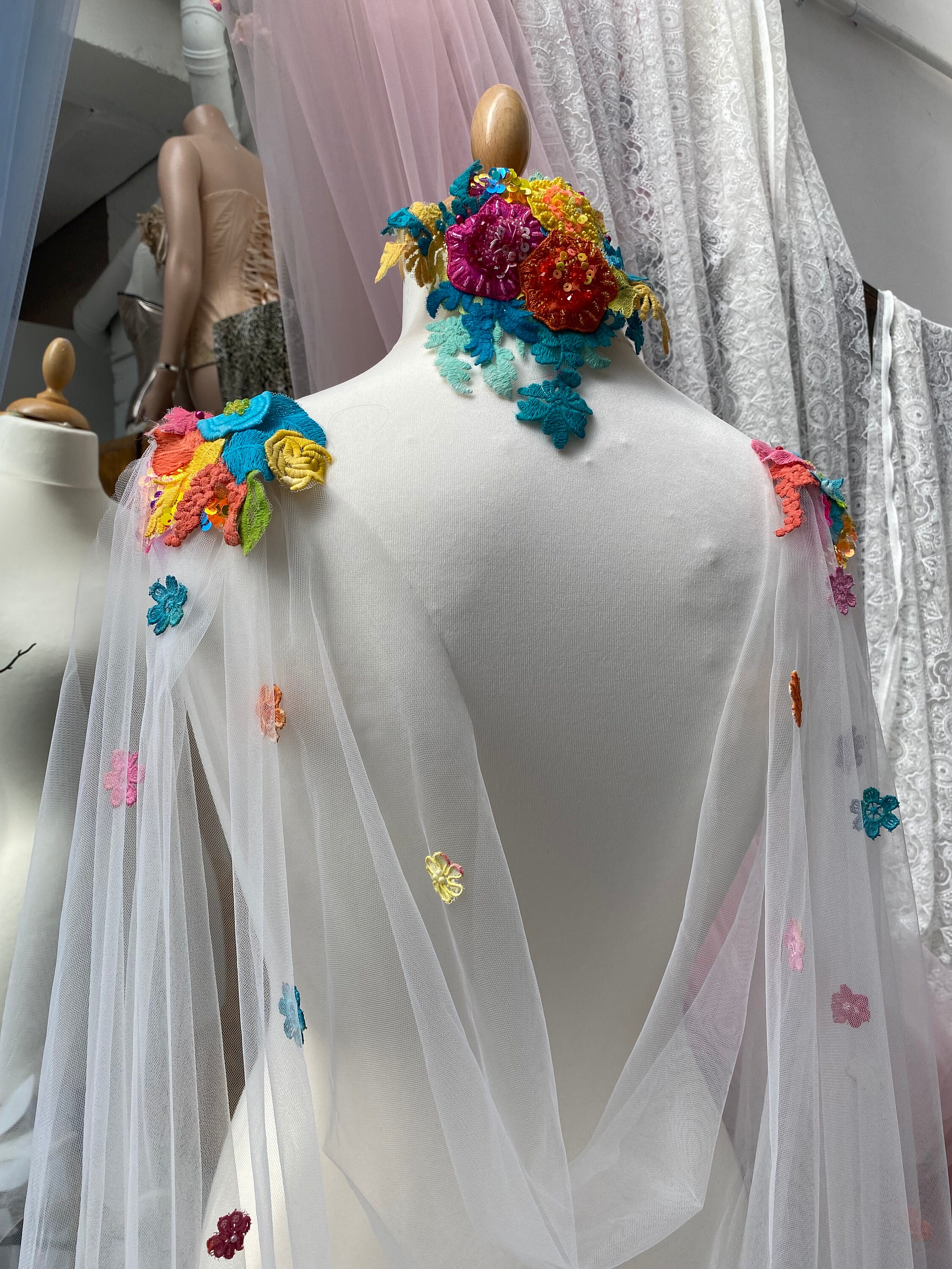 Beautiful Designer TROPICAL FLOWERS Draped/cowl Cape,veil Back Bridal ...