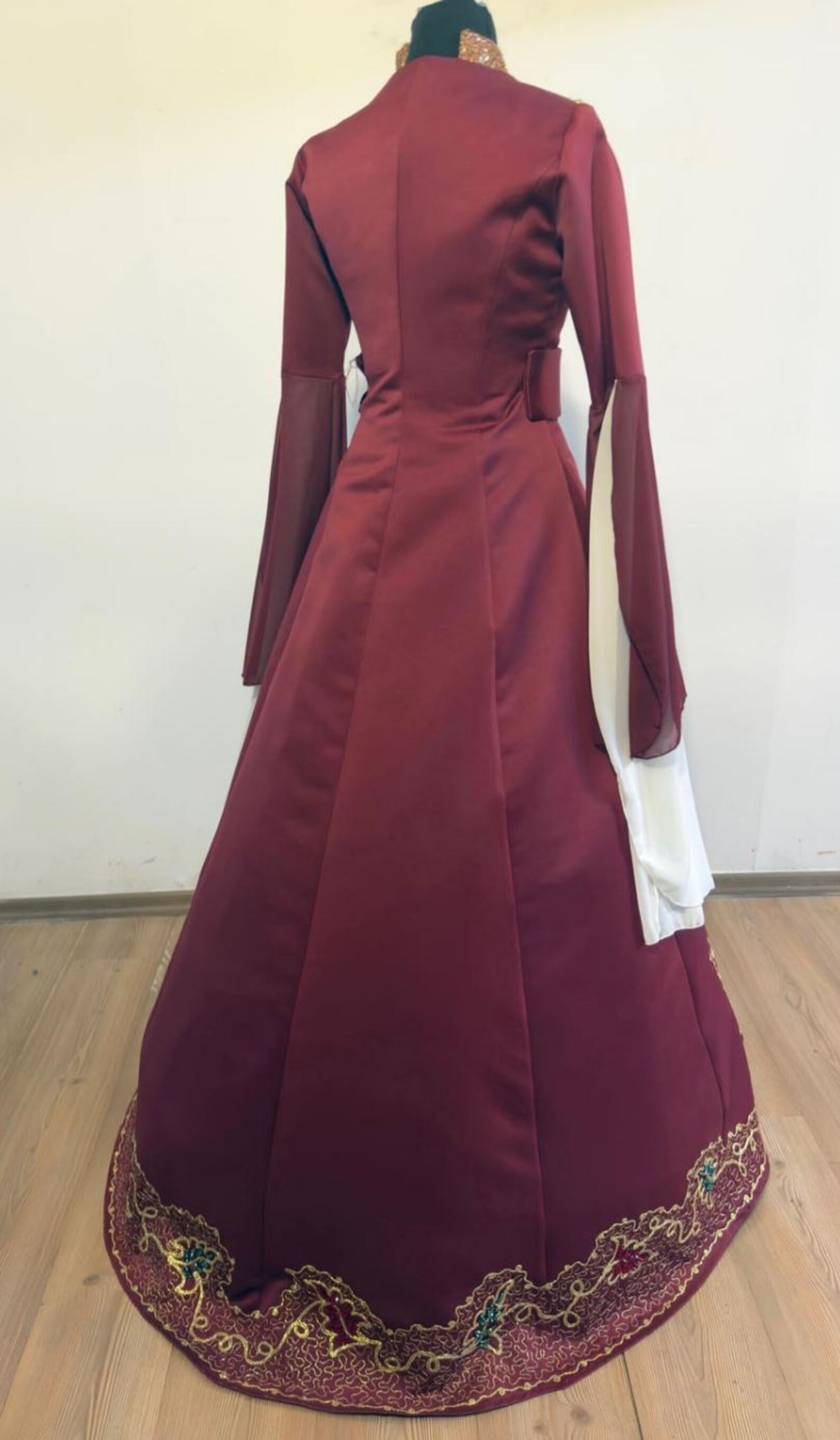 Burgundy Medieval Outside Dress,s M Size Gown,bellsleeves Kaftan and ...