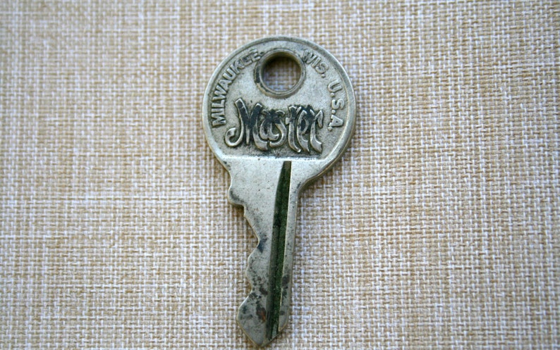 Old Master Lock Ornate Embossed Brass Keys, Art Supplies - Etsy