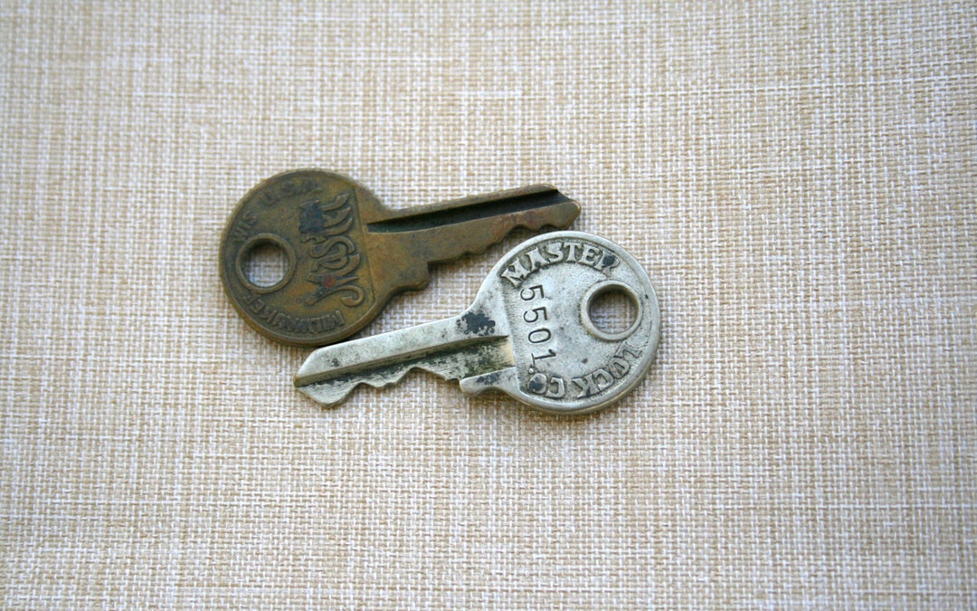 Old Master Lock Ornate Embossed Brass Keys, Art Supplies - Etsy