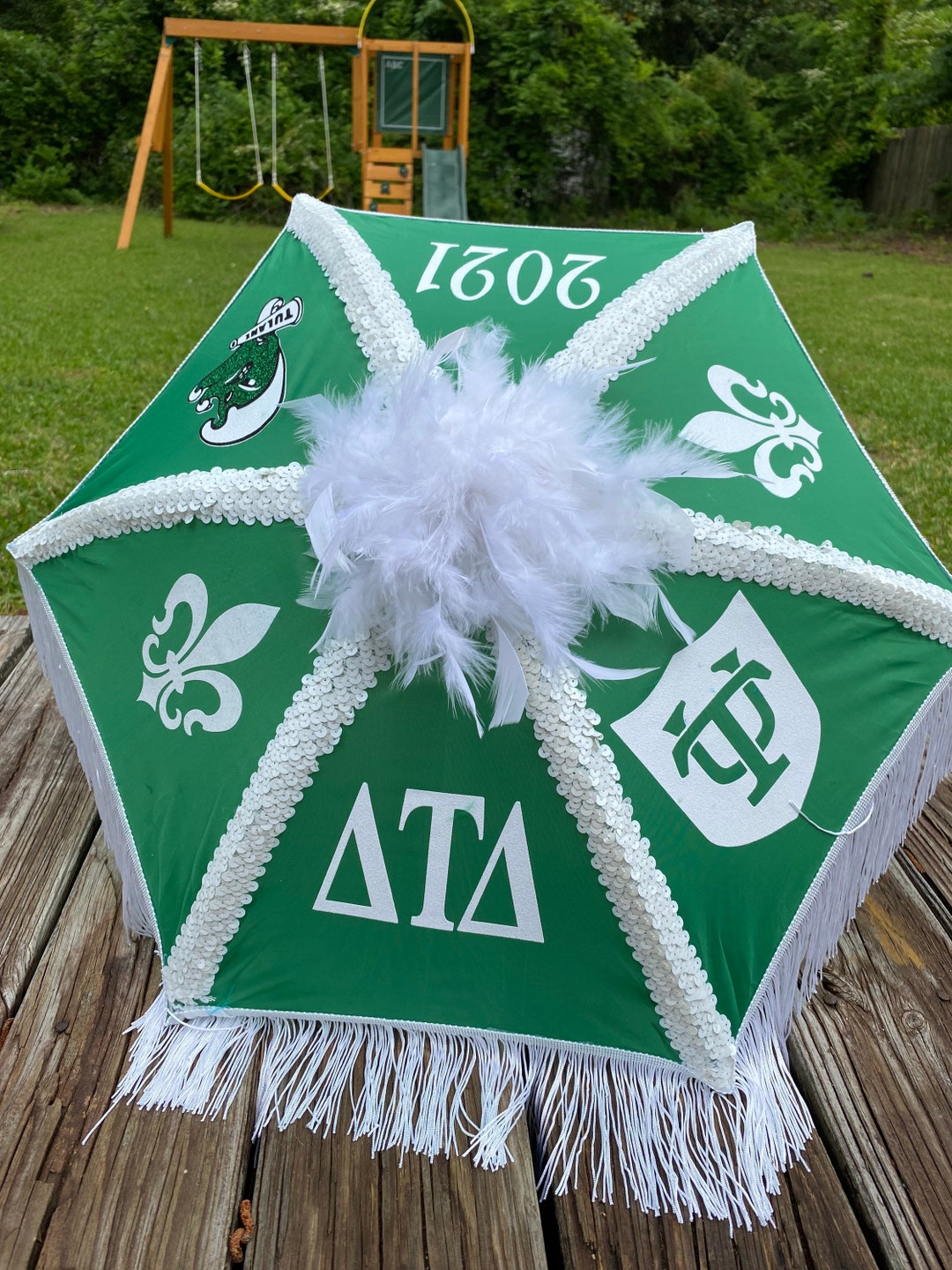 TU Graduation Second Line Green Umbrella, Second Line Umbrella, Green ...