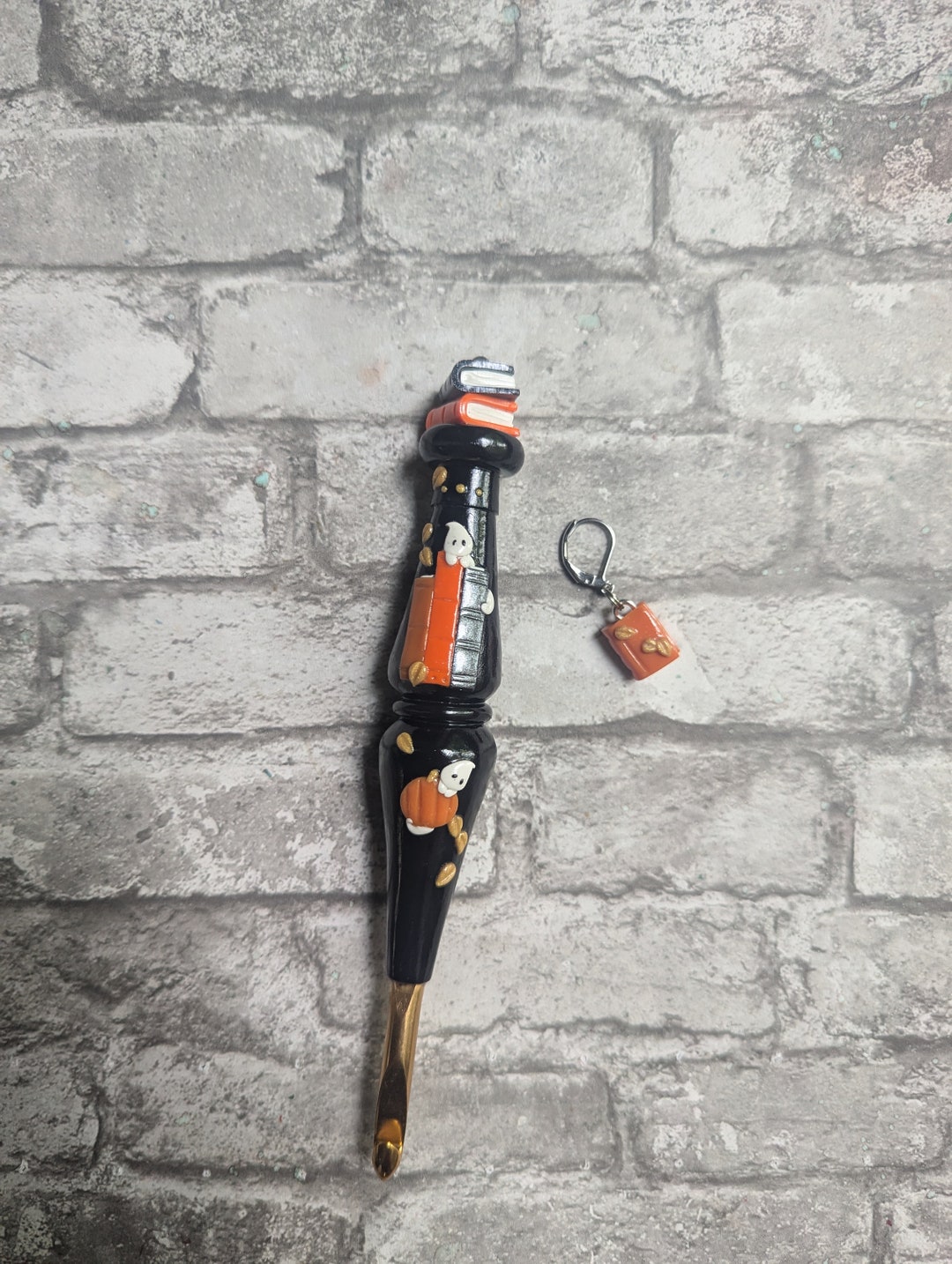 Halloween Library Inspired Ergonomic Crochet Hook - Etsy