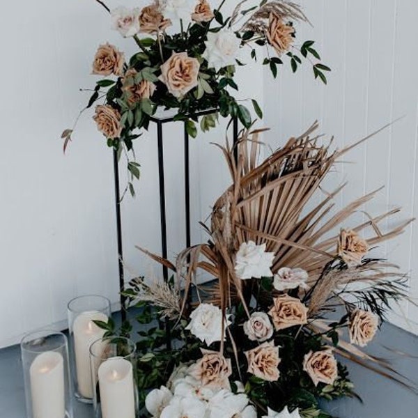 Modern Centerpiece - Etsy
