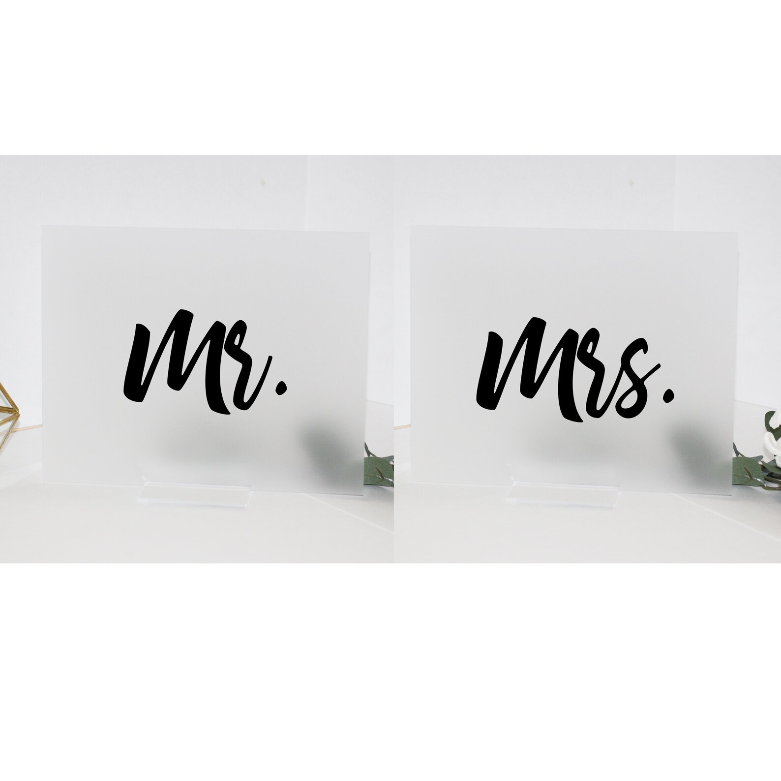 SET OF 2 Acrylic Mr Mrs Tabletop Signs Mr and Mrs Sign - Etsy