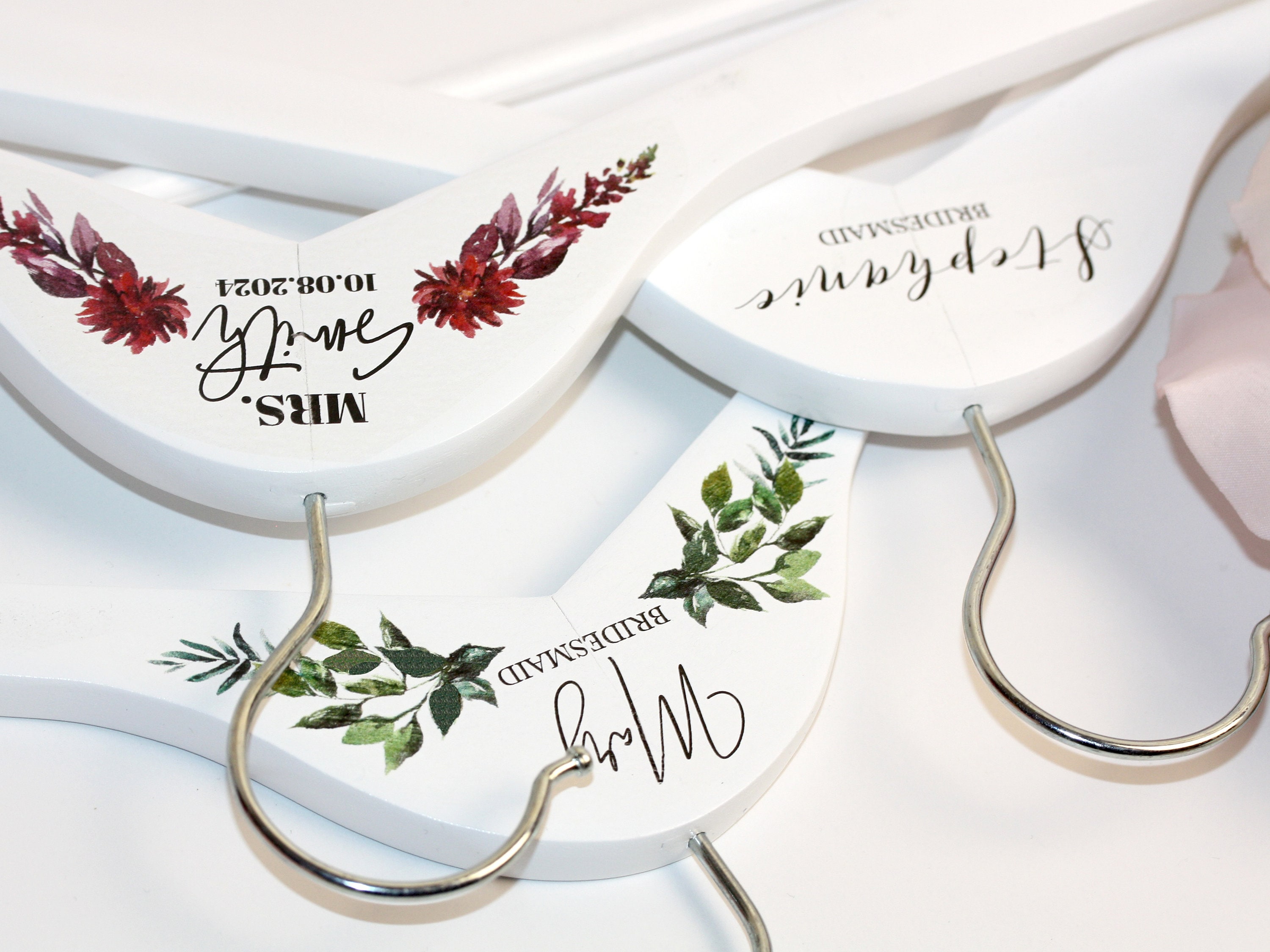 Custom Bridal Hanger, Personalized Wedding Dress Hanger for Bride ...