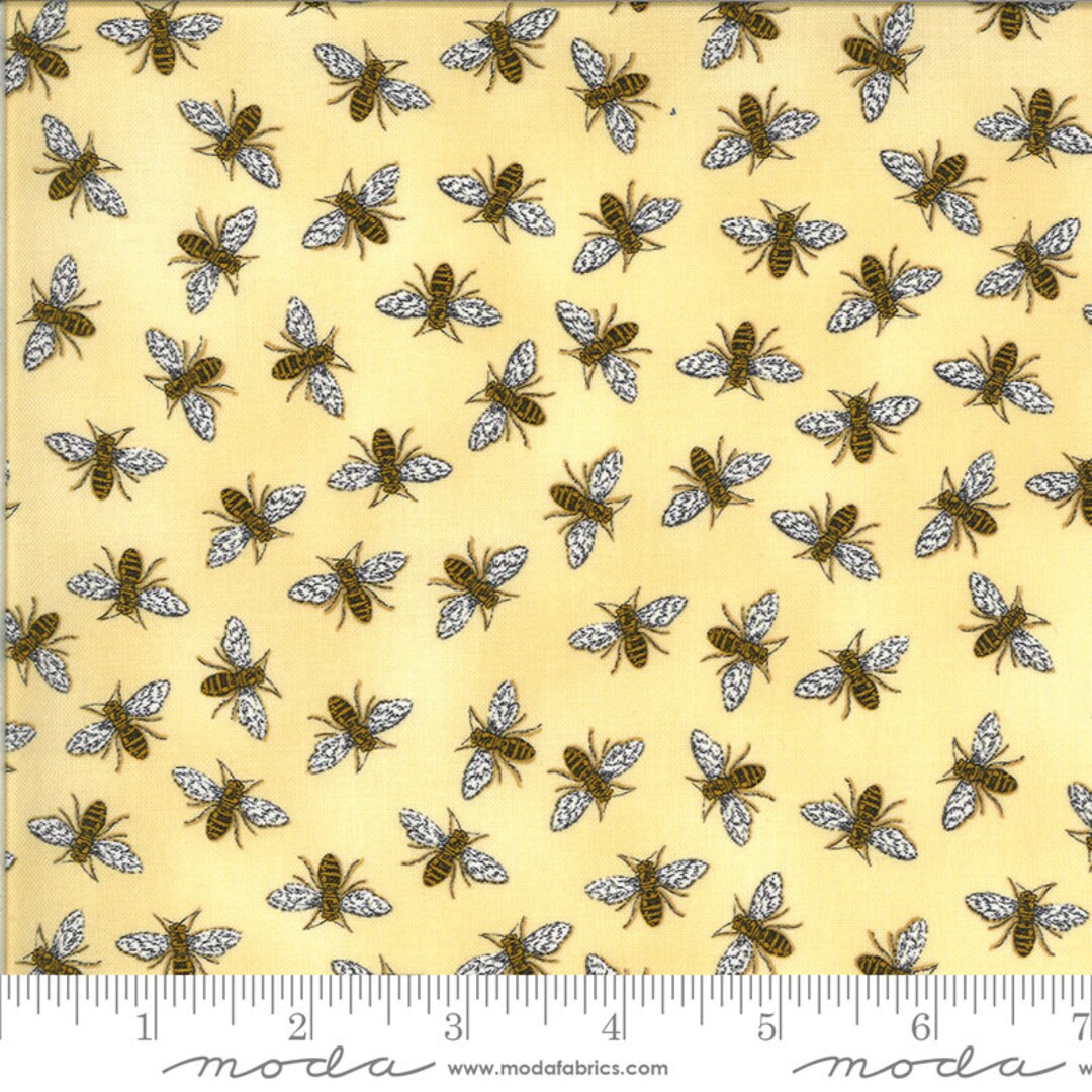 Bee Grateful - Bees on Honey Yellow by Deb Strain for Moda Fabrics - Etsy