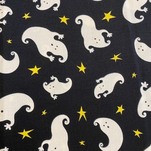 Boo! by Delphine Cubitt for Henry Glass Fabrics Glow in the Dark Ghosts ...