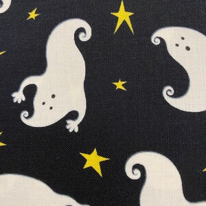 Boo! by Delphine Cubitt for Henry Glass Fabrics Glow in the Dark Ghosts ...