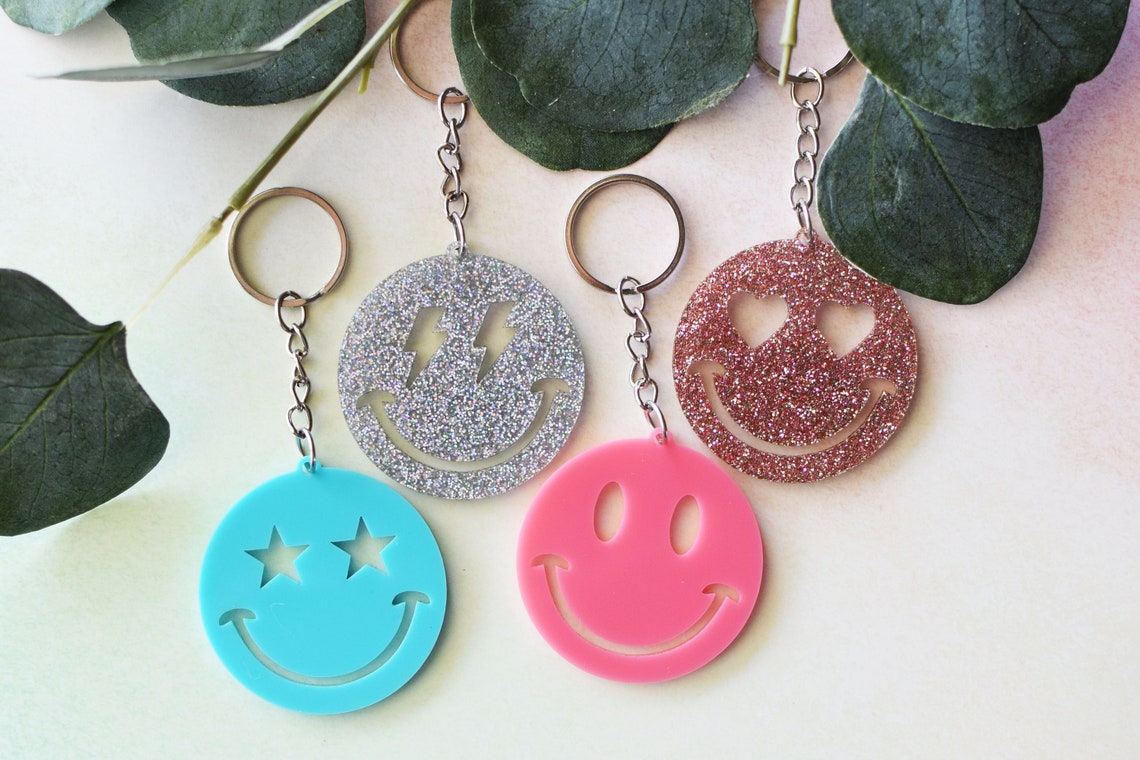 Smiley Face Keychain/happy Face Key Ring/90s Keychain/smiley - Etsy