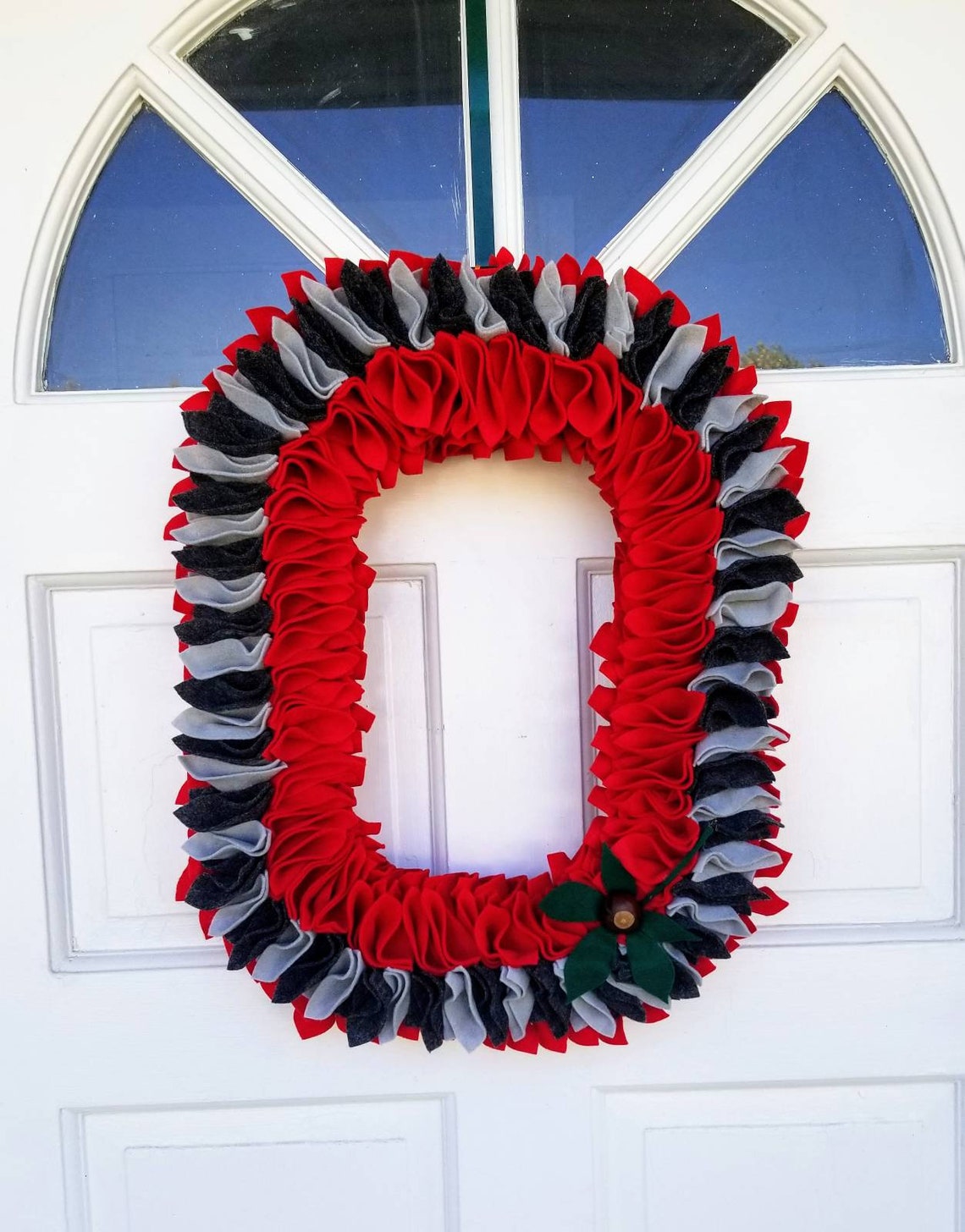 The Ohio State University Block O Wreath - Scarlet With Alternating ...